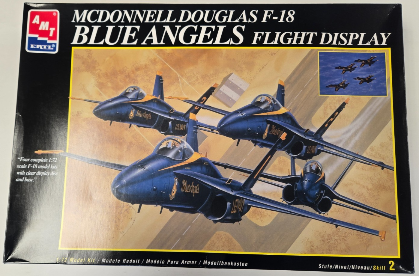 AMT ERTL Mcdonnel Douglas F-18 Blue Angels Flight Display 1/72 8070 (N ...